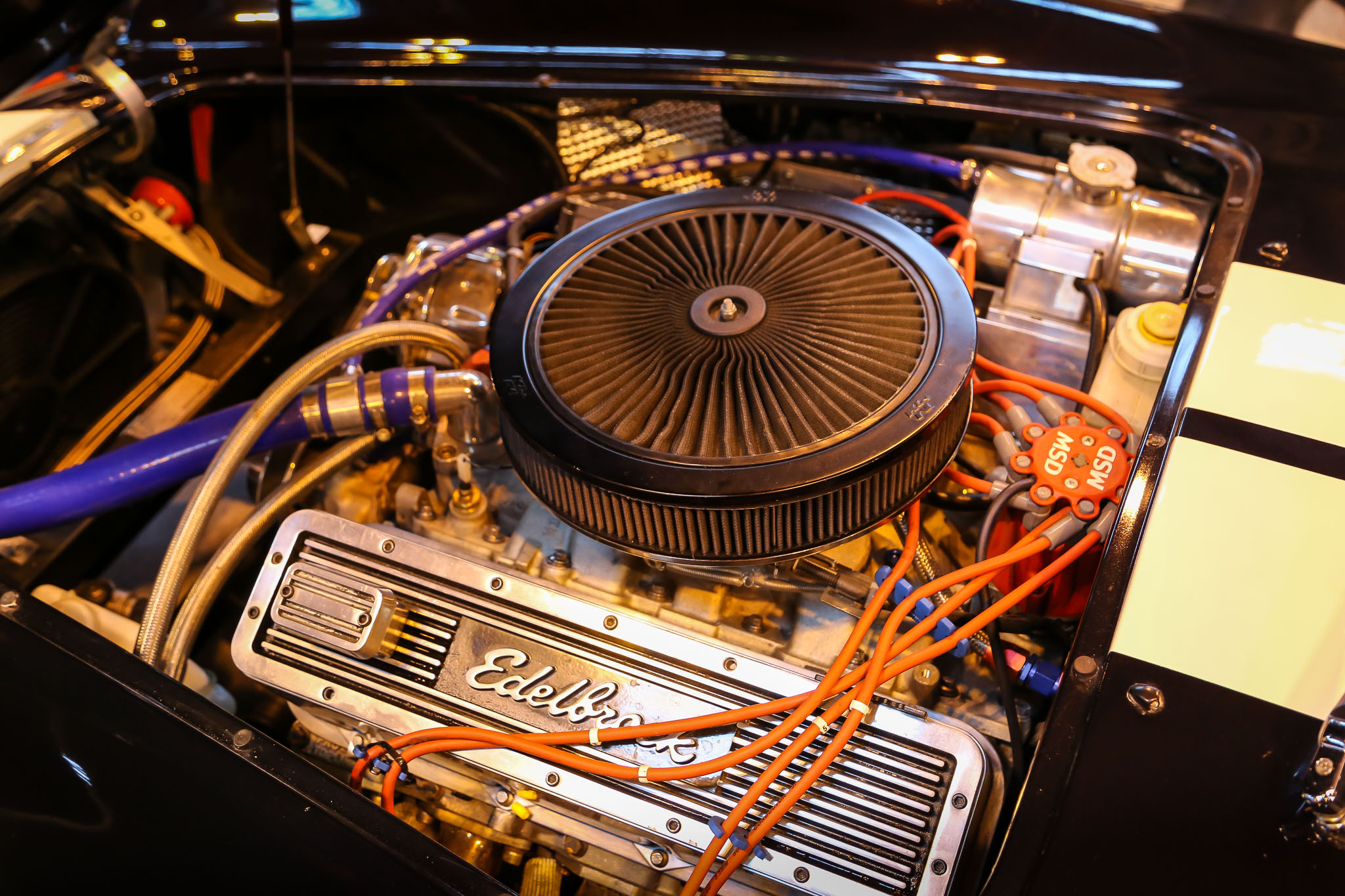 Ford 460 V8 Engine Specs: Big-Block Information, History, Review - beplay体